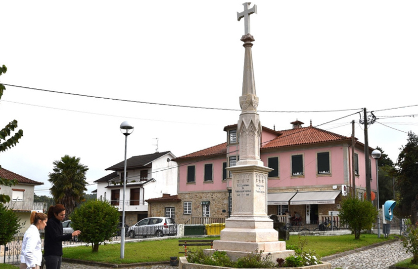 Valença restaura Cruzeiro dos Centenários em Fontoura - Via Lusitana